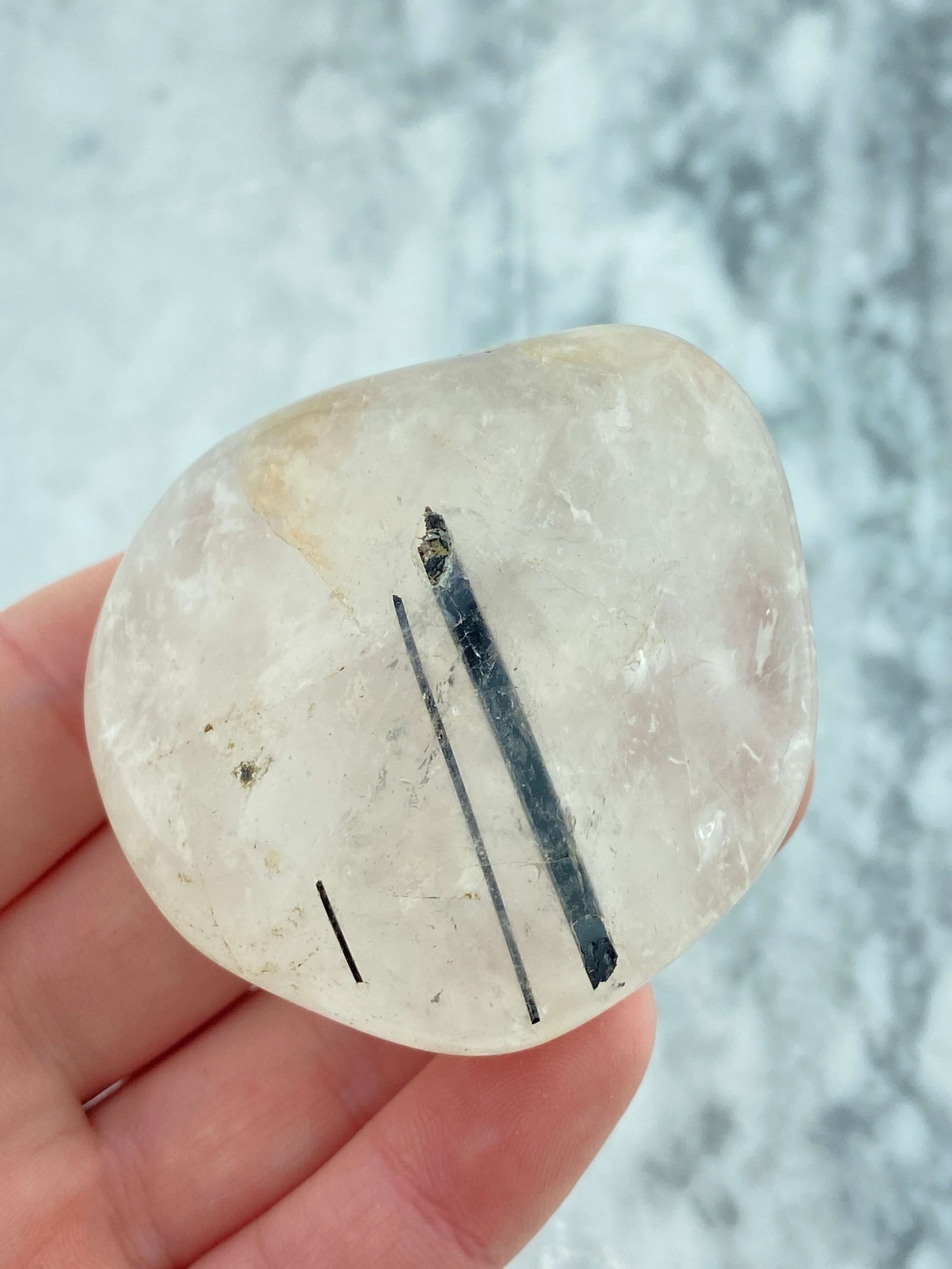 Turmalinkvarts Nr. 3 - CuriousCompassion.dk